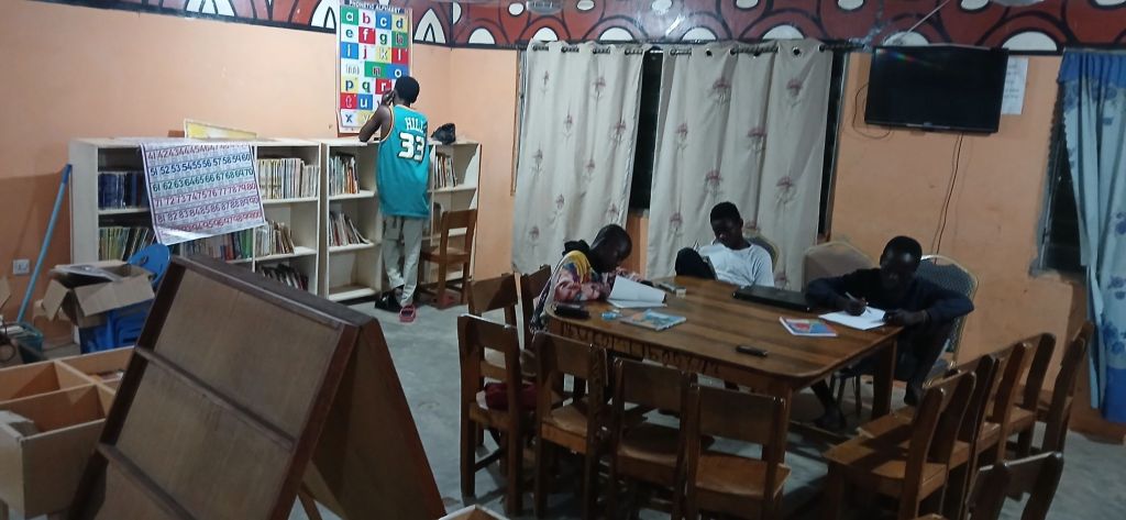 Friends of African Village Libraries – A library for every village in ...