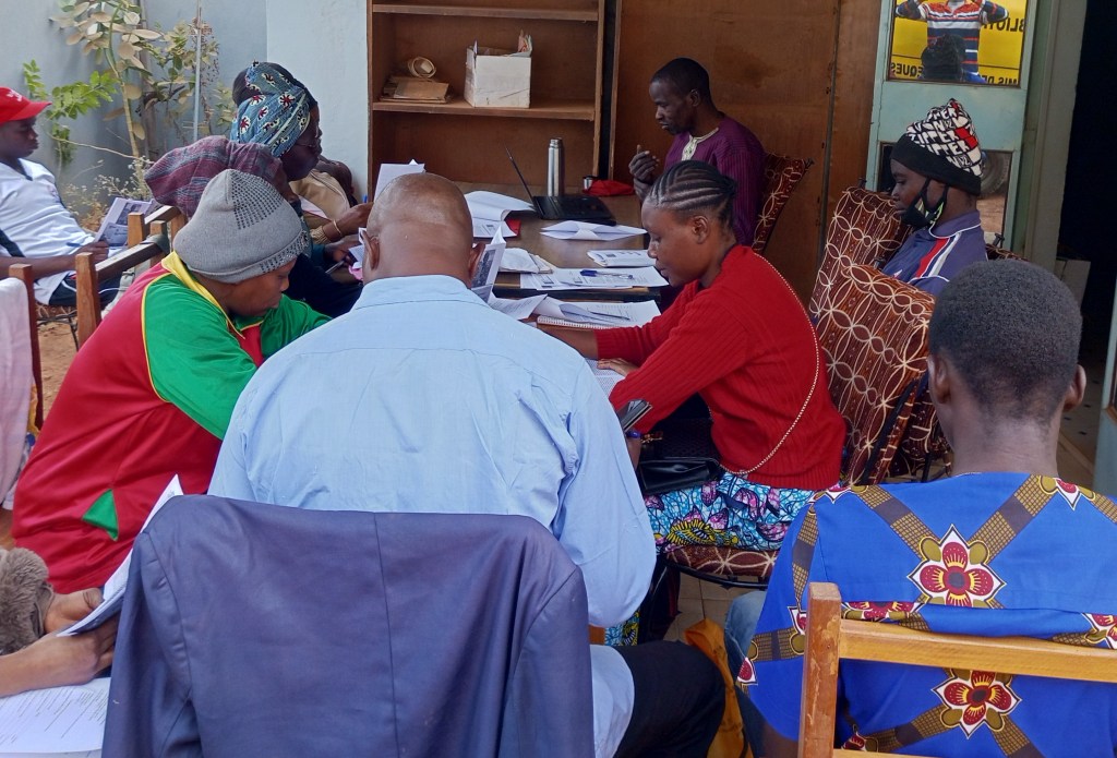 Librarians of Tuy monthly meeting January 2026, Burkina Faso – Friends ...